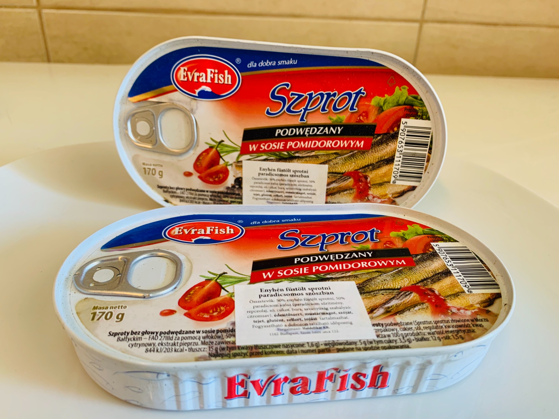 Konzervek :: Haldelikát Kertváros